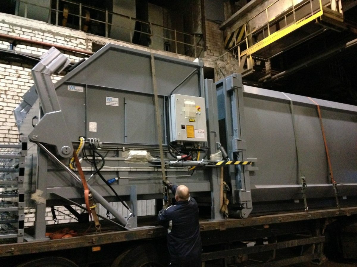 Stationary Compactor - Inesta